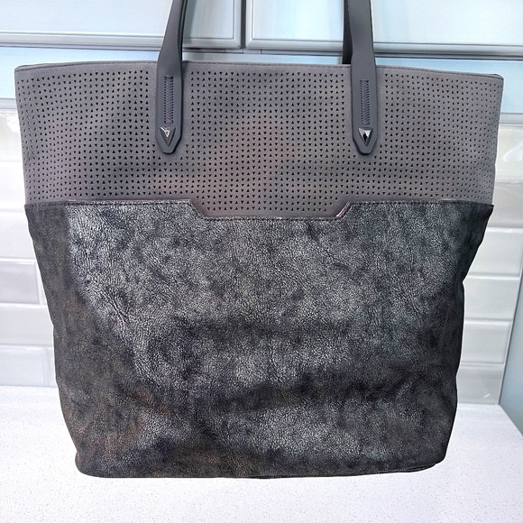 Stella & Dot | Bags | Stella And Dot Tote Hudson Medium | Poshmark